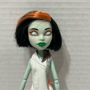 monster high | Toys | Monster High Doll Scarah Screams Freaky Fusion ...